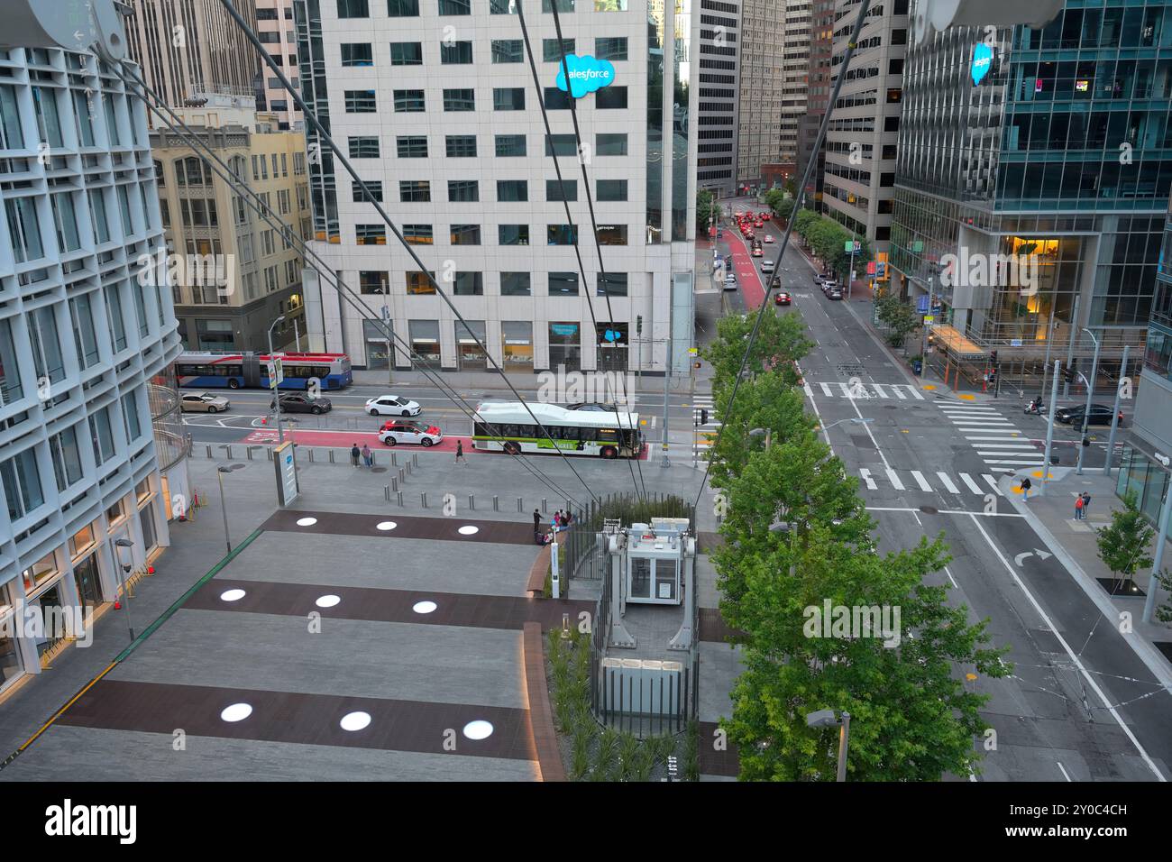 Salesforce transit center park hi-res stock photography and images - Alamy