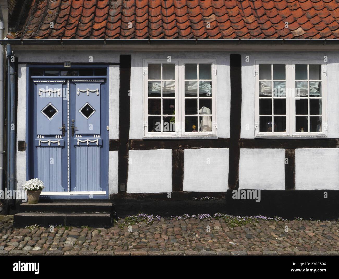 Entrance municipal house on hi-res stock photography and images - Alamy