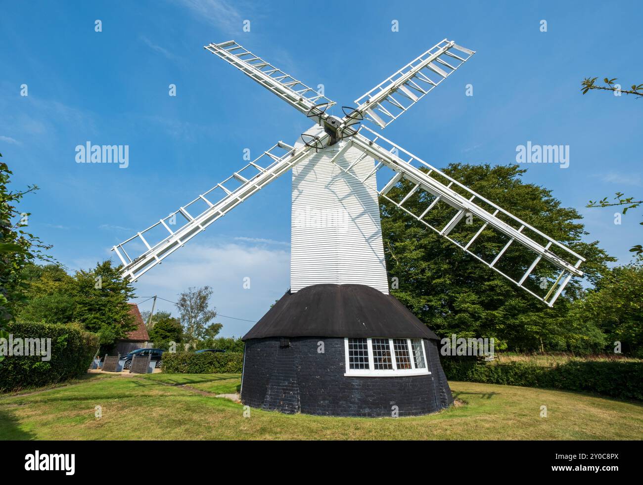 English windmill hi-res stock photography and images - Alamy