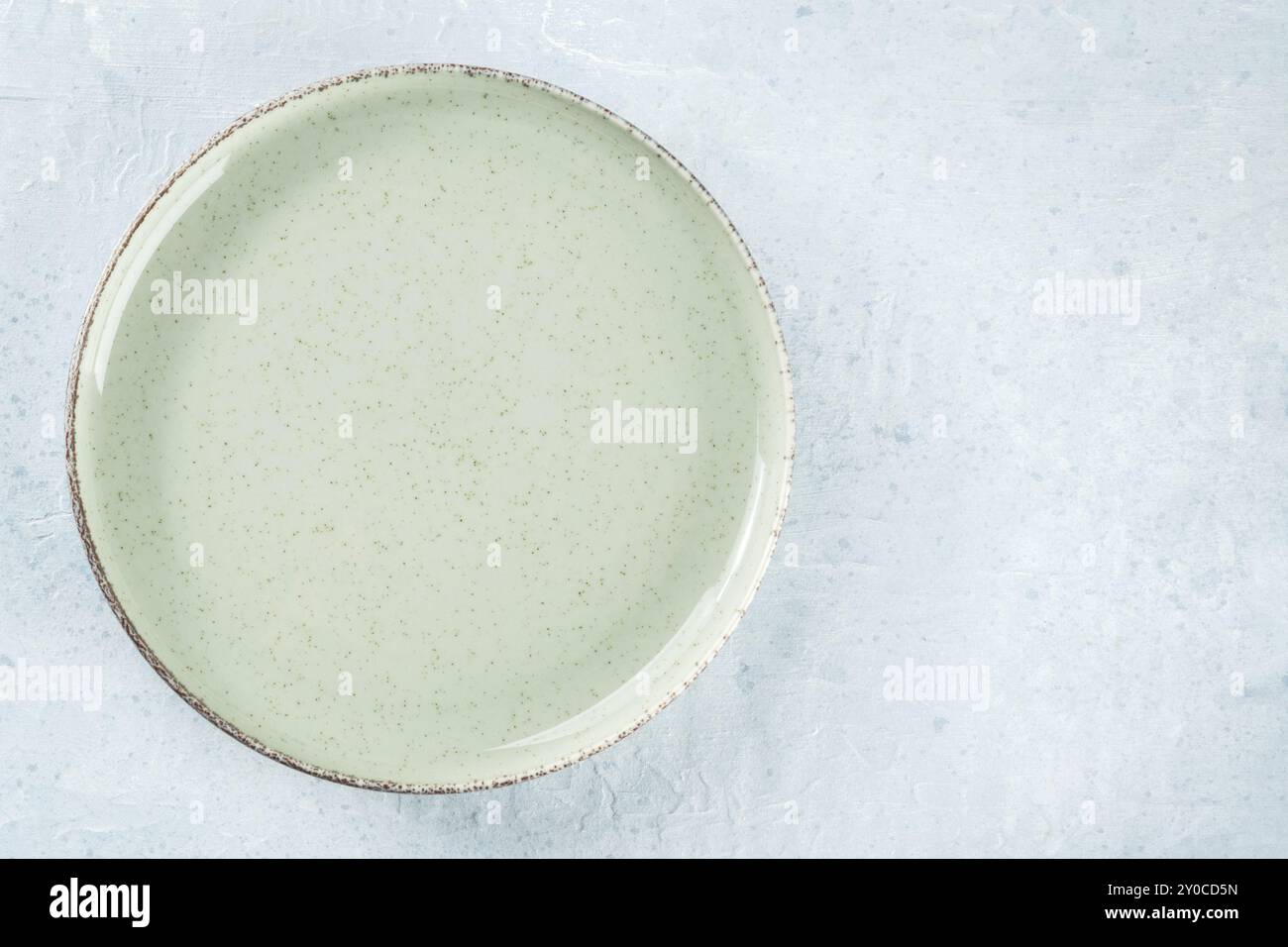Empty plates birds eye view hi-res stock photography and images - Alamy