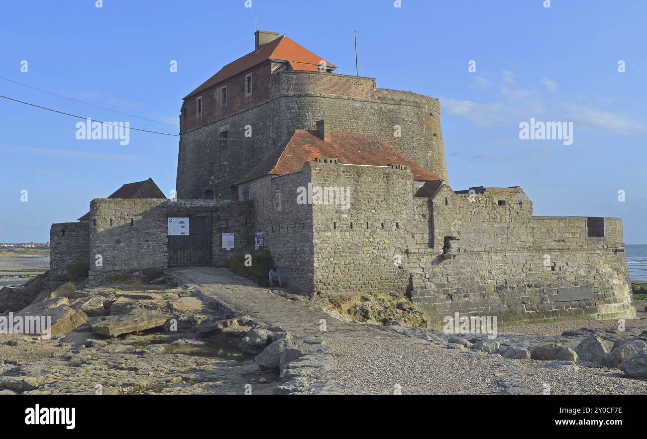 Ww ii fort hi-res stock photography and images - Alamy