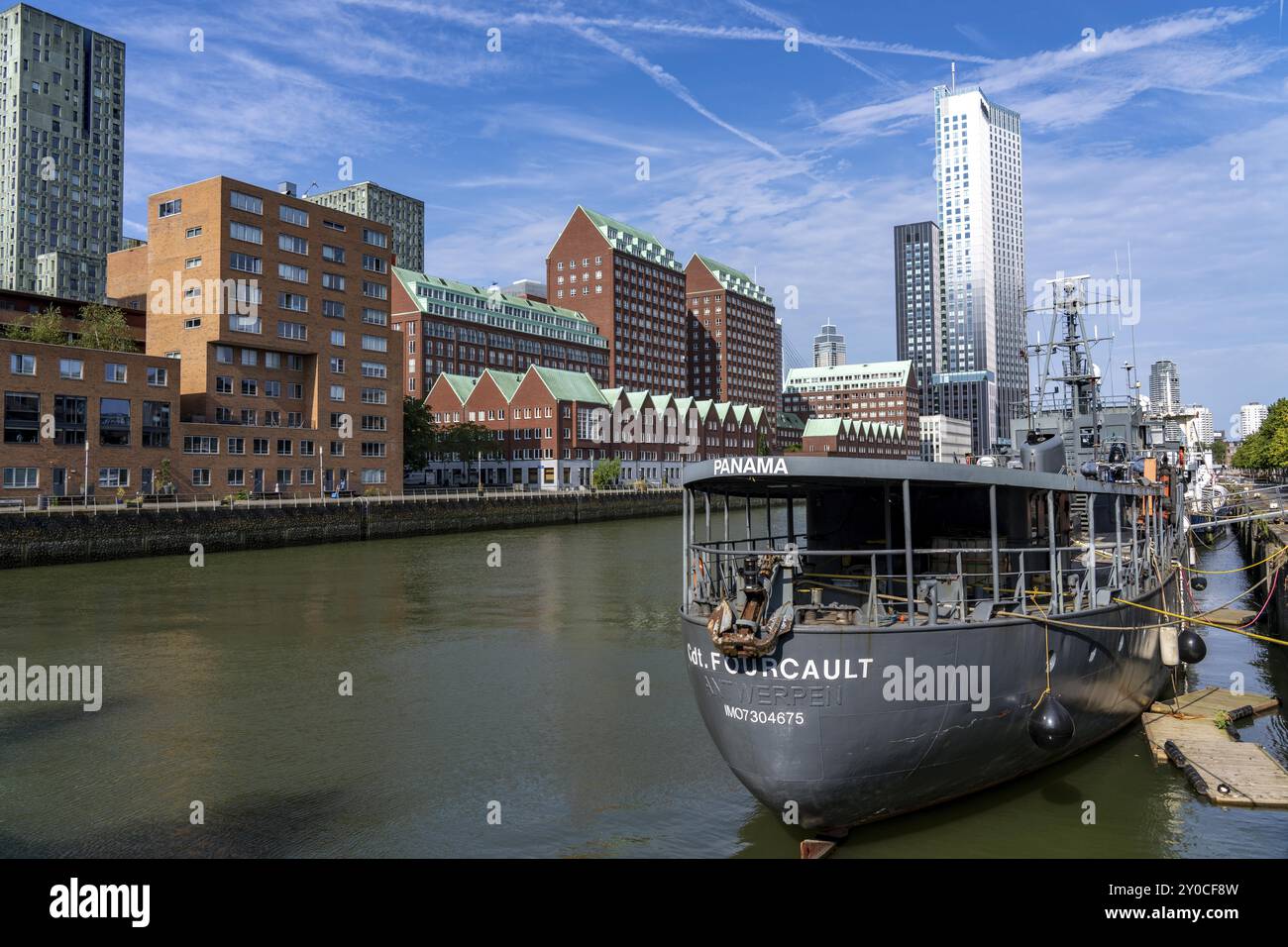 Warehouse-style residential buildings, ships in the Spoorweghaven, in ...
