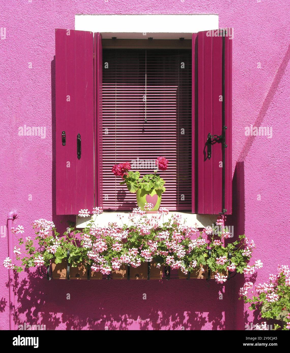 Italian windows shutter blinds hi-res stock photography and images - Alamy
