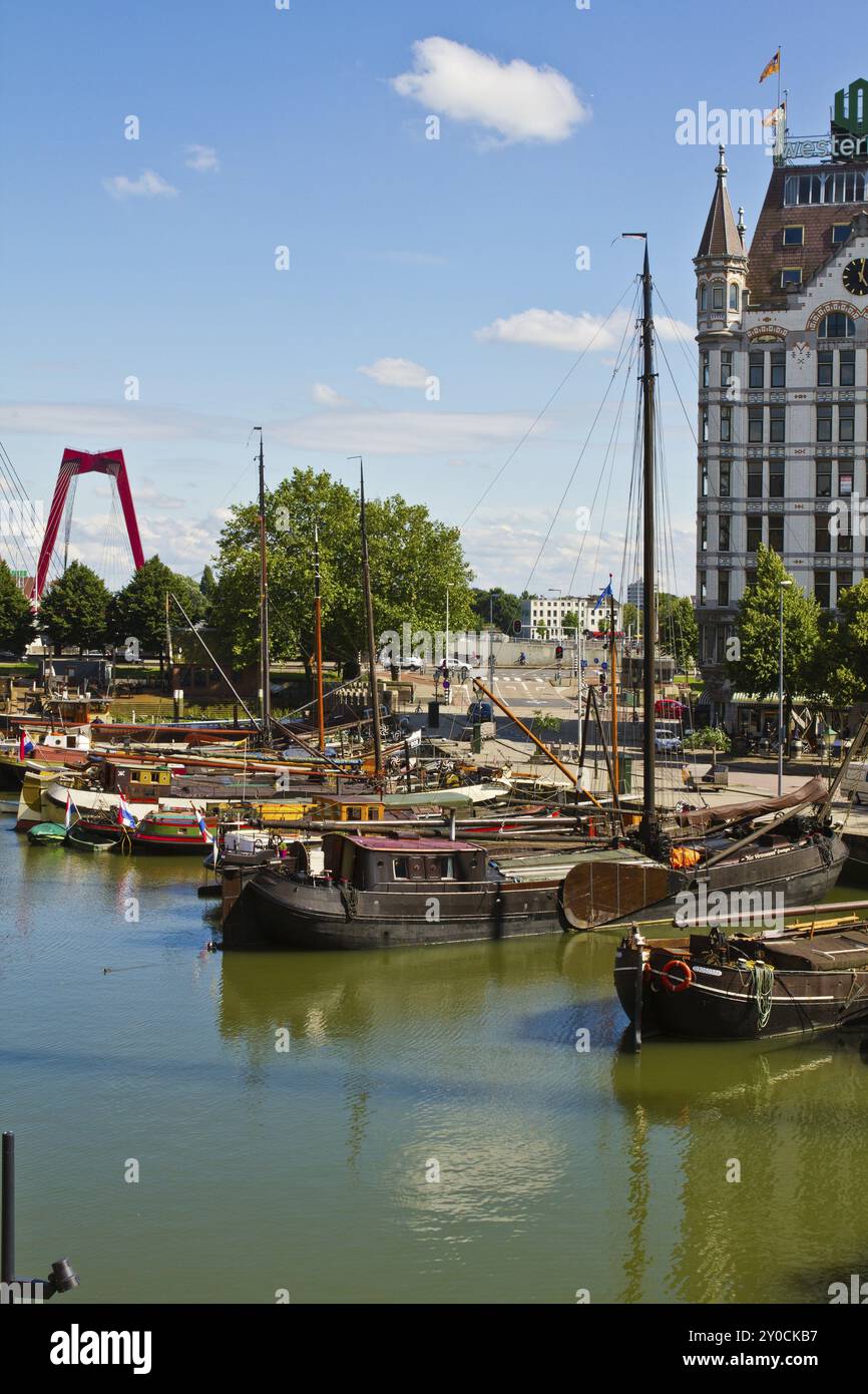 Small harbour basin in Rotterdam near the Cube Houses and the Willems ...