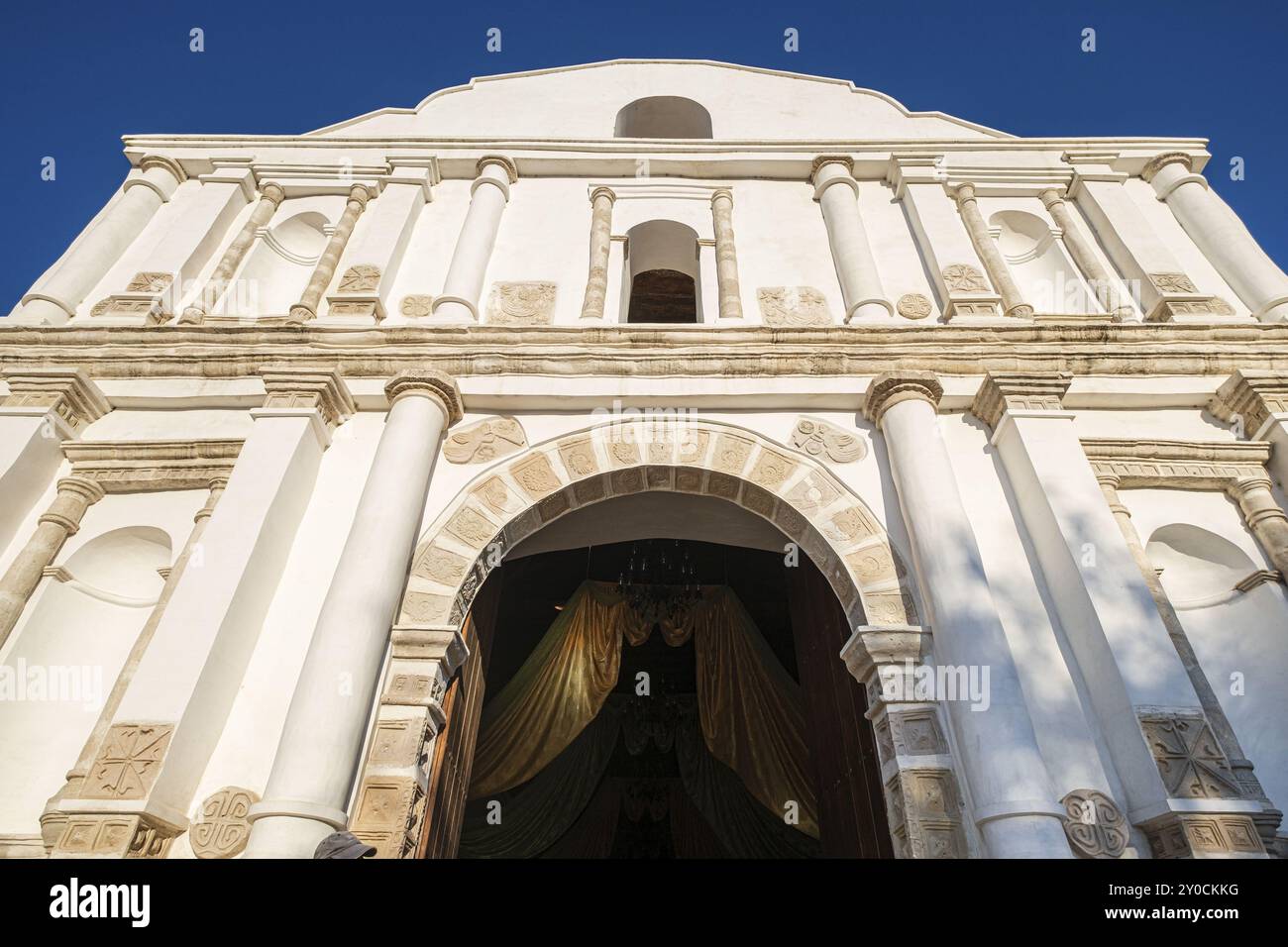 Iglesia catolica Colonial, San Bartolome Jocotenango, municipio del ...