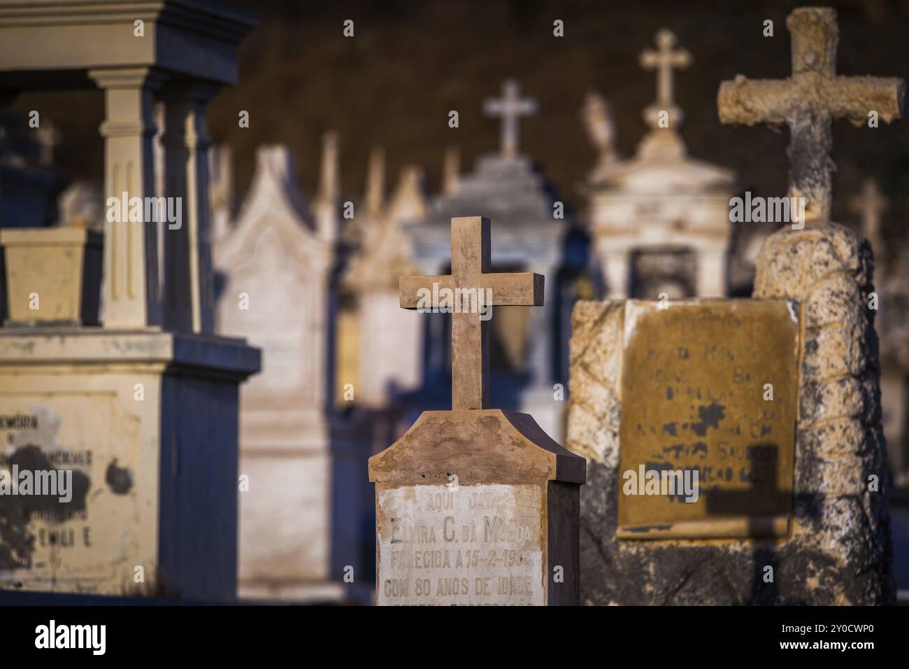 Sunshine on a cemetery hi-res stock photography and images - Alamy