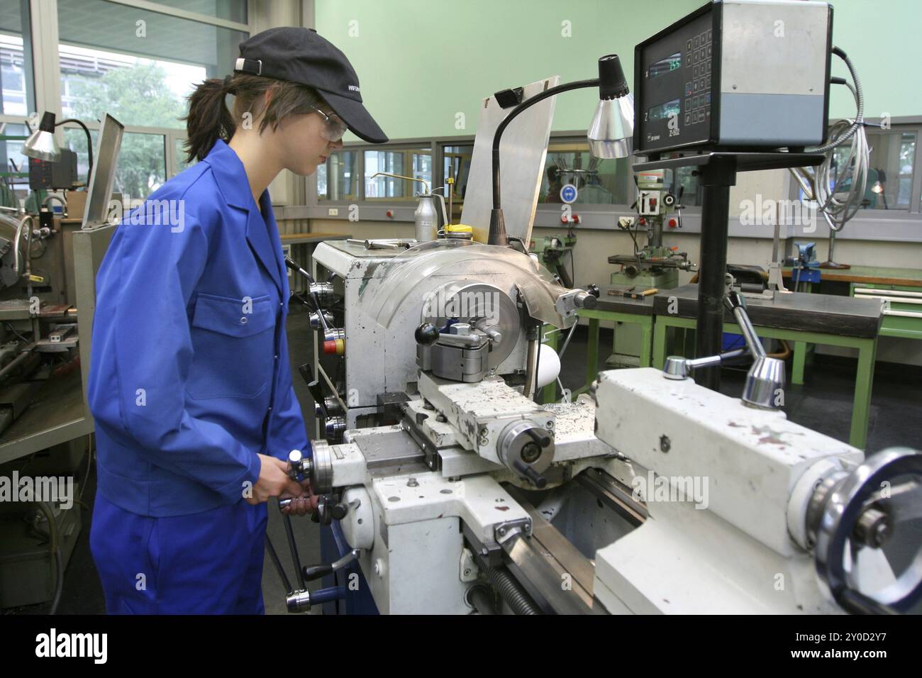 Women with craft profession learning hi-res stock photography and ...