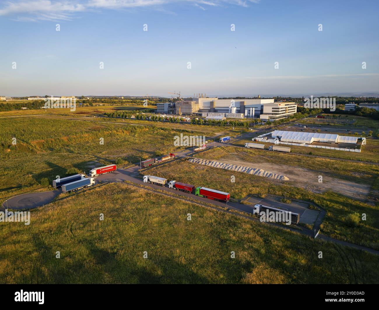 The Taiwanese chip manufacturer TSMC is building a new chip factory in ...