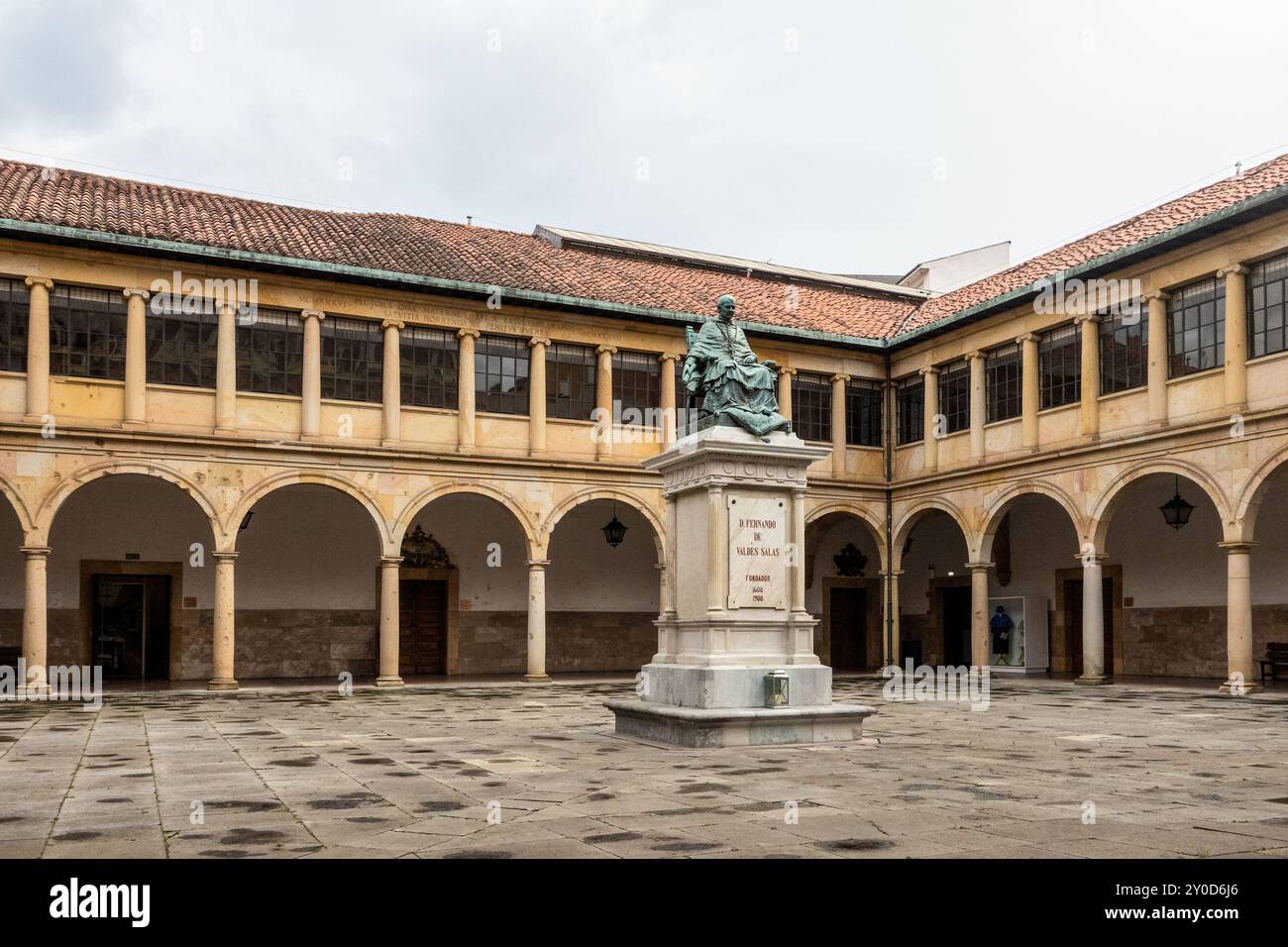The Statue of Archbishop Fernando de Valdés Salas in the courtyard of ...