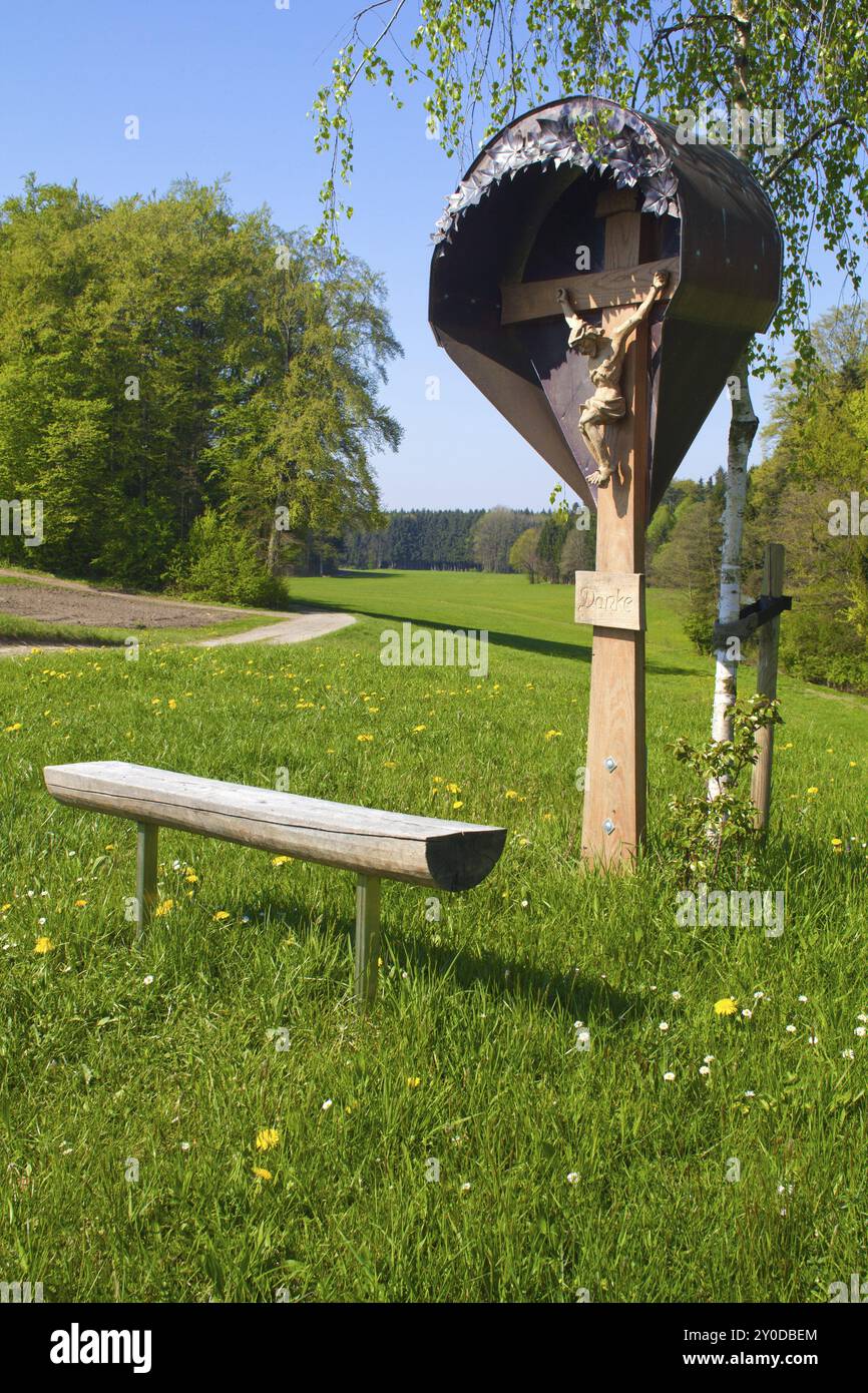 Praying by wayside cross hi-res stock photography and images - Alamy