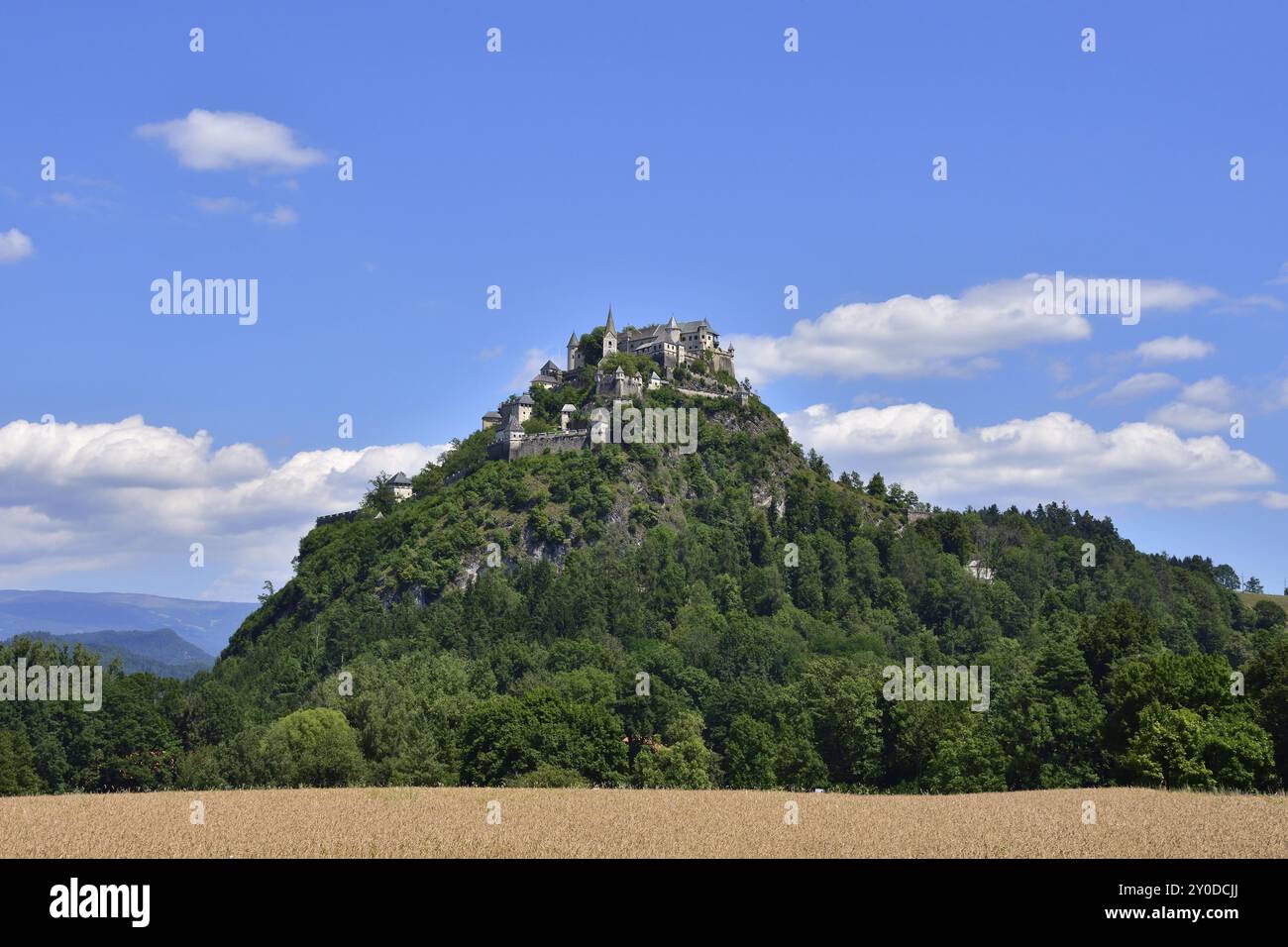 Hochosterwitz Castle in Austria. Hochosterwitz Castle in Carinthia ...