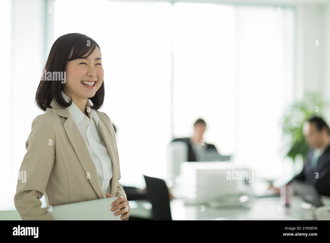 Office profile hi-res stock photography and images - Alamy