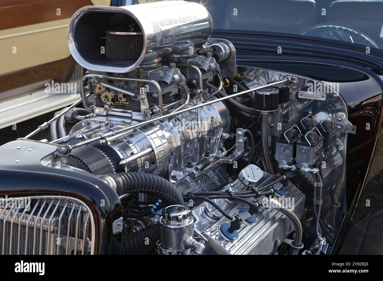 Car show, technic, vintage car engine, Province of Quebec, Canada ...