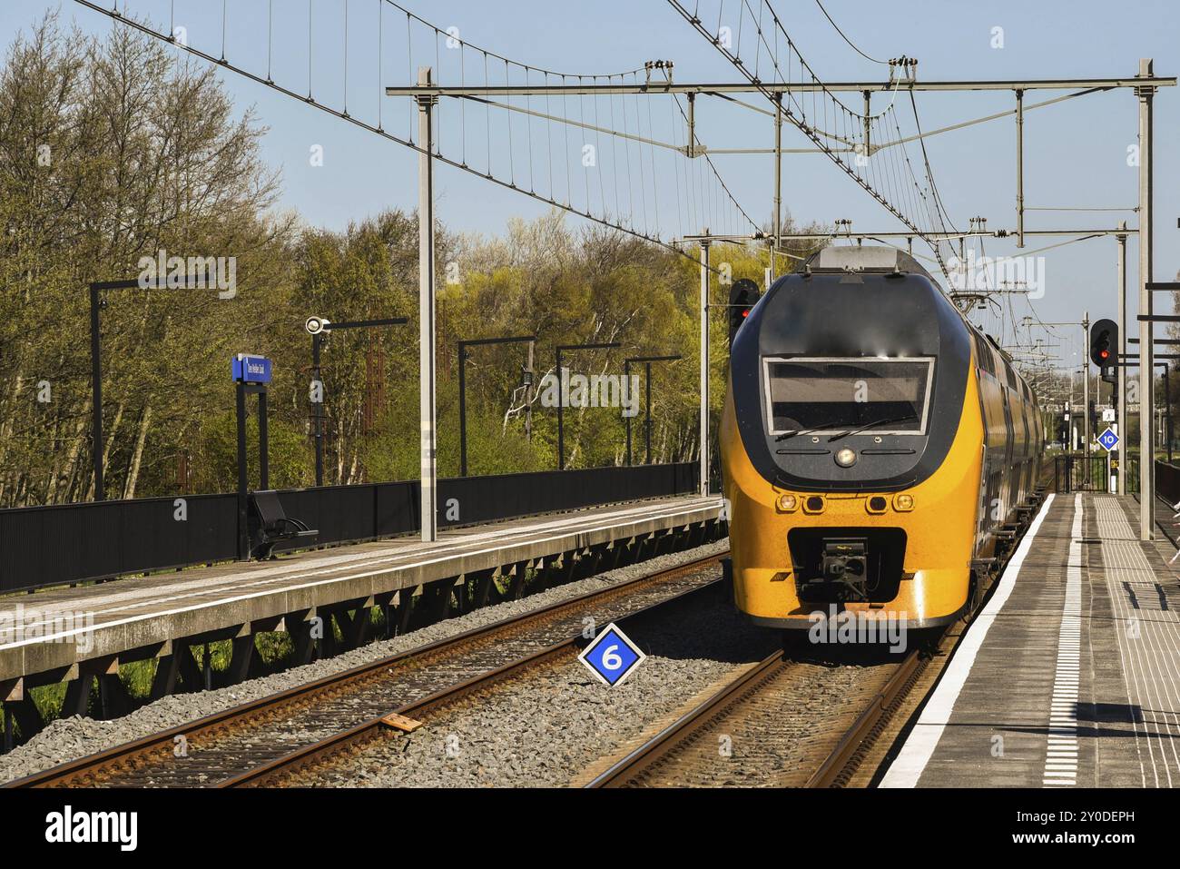 Den Helder, Netherlands, may2022. Passing dutch train on station in Den ...
