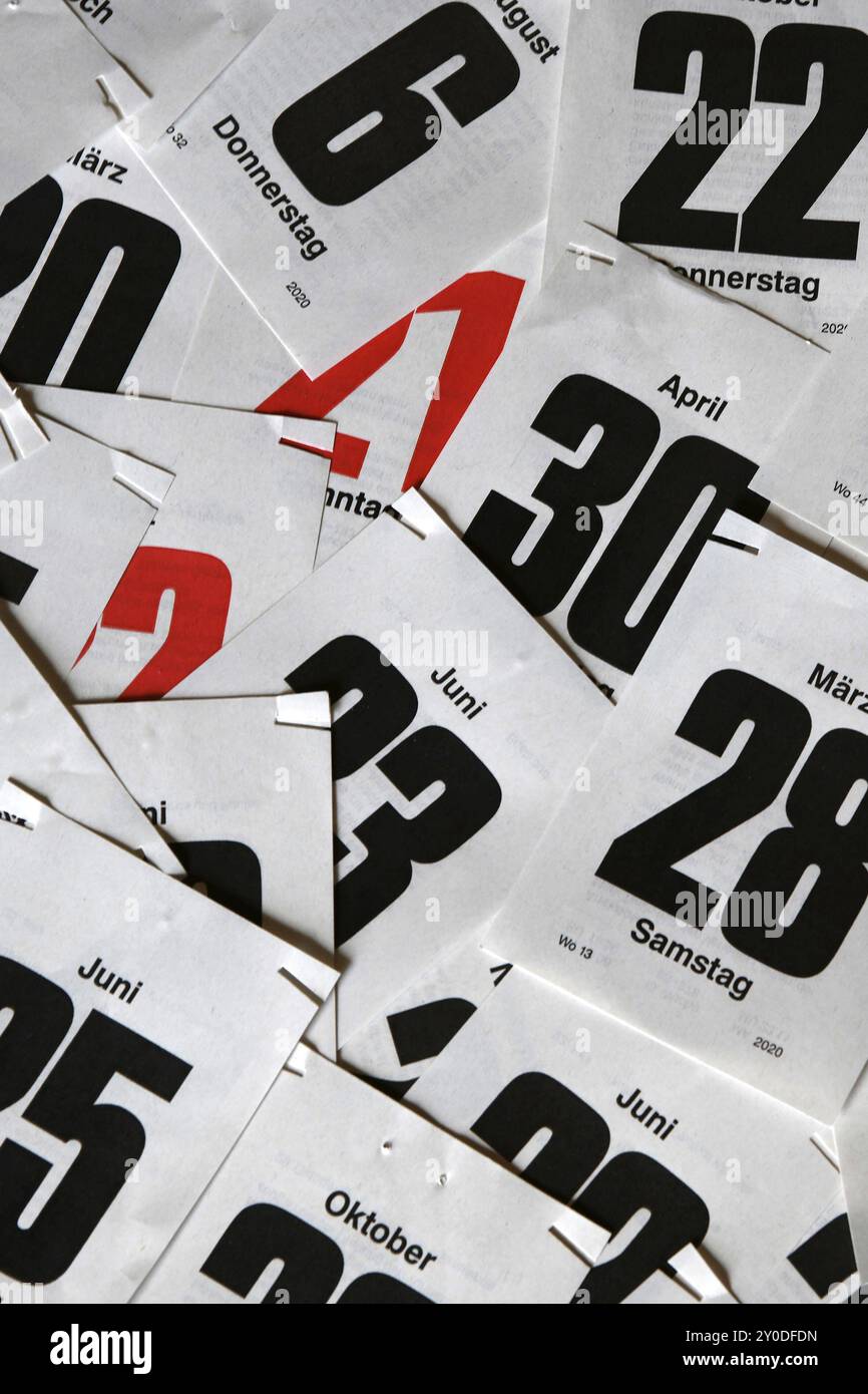 Calendar pages, tear-off calendar, calendar days, studio Stock Photo ...