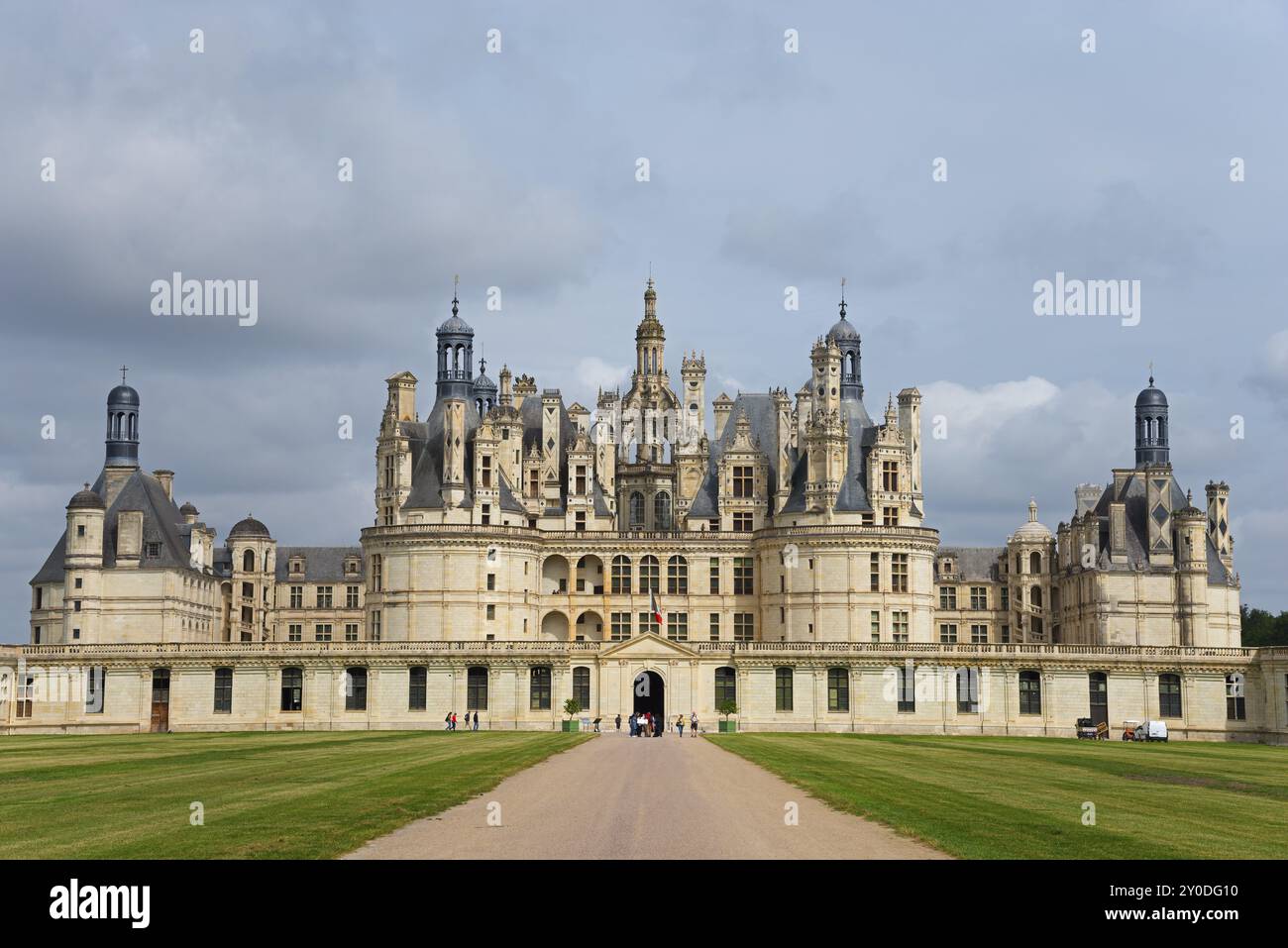 Imposing architecture hi-res stock photography and images - Alamy