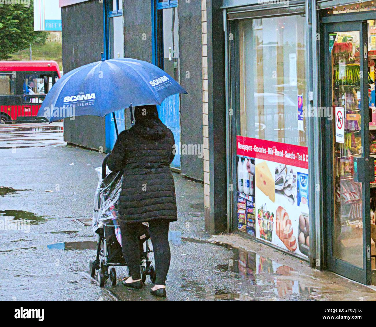 Glasgow, Scotland, UK. 2nd September, 2024. UK Weather: Raining in the ...