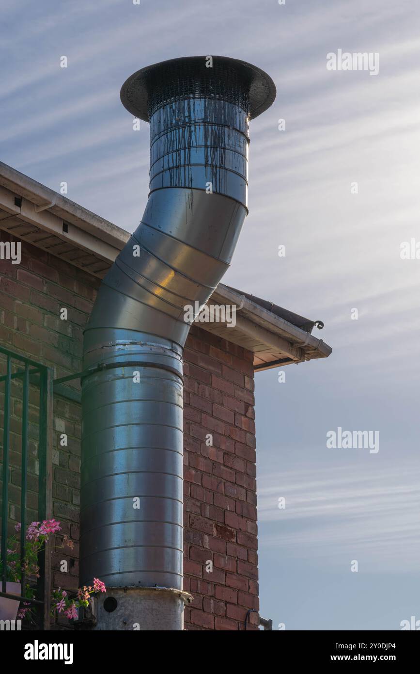 Automated solid phase extraction hi-res stock photography and images ...