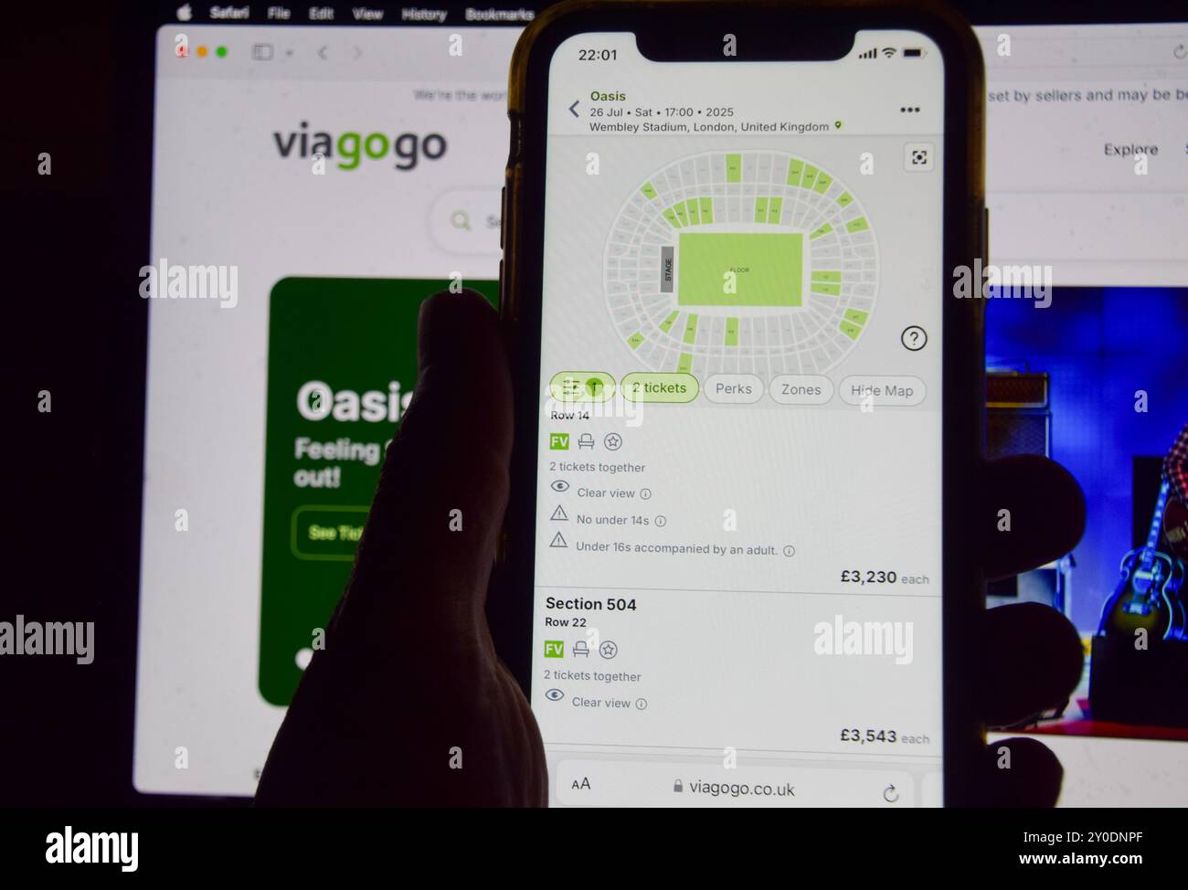 London, UK. 30th August 2024. Oasis reunion tour tickets are listed for ...