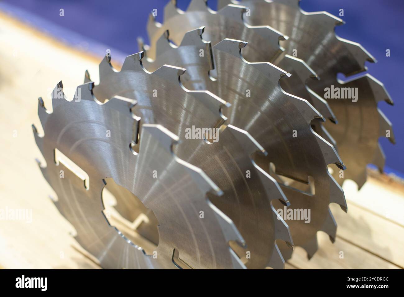 Circular saw blades hi-res stock photography and images - Alamy