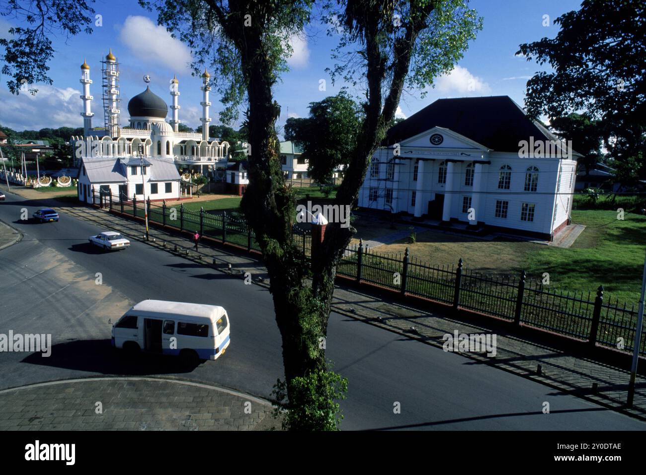 Synagogue and Mosque, Suriname Stock Photo - Alamy
