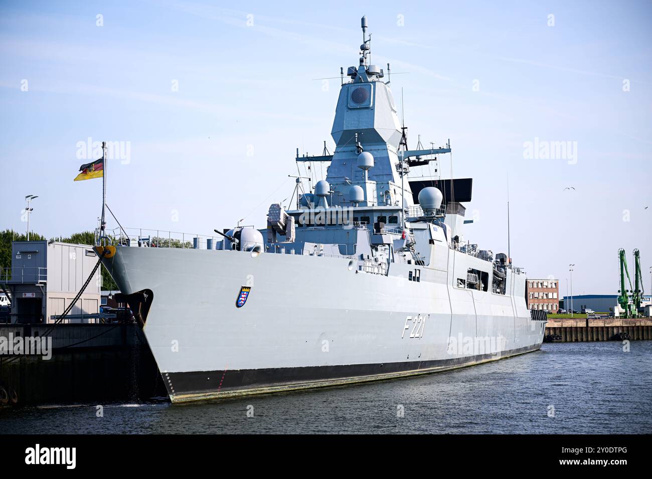 Wilhelmshaven, Germany. 02nd Sep, 2024. The frigate "Hessen" is docked ...