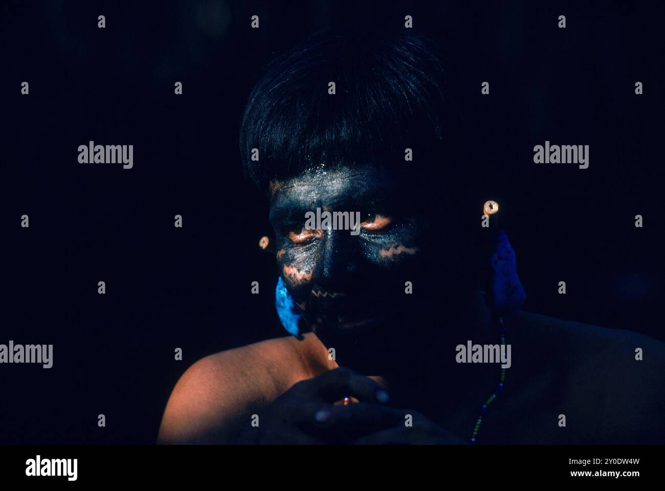 Yanomamo tribe hi-res stock photography and images - Alamy
