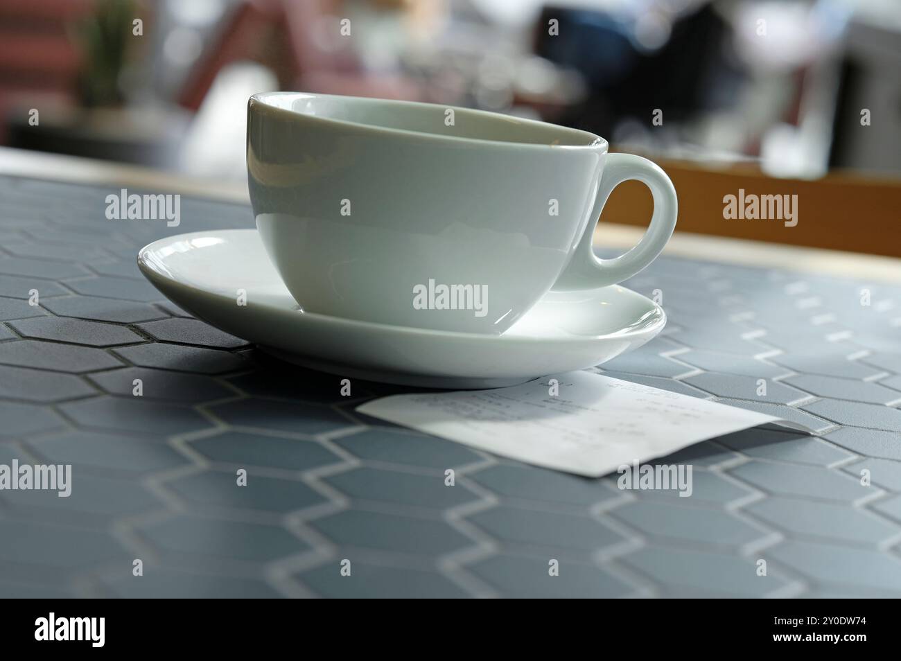 Cafe receipt hi-res stock photography and images - Alamy