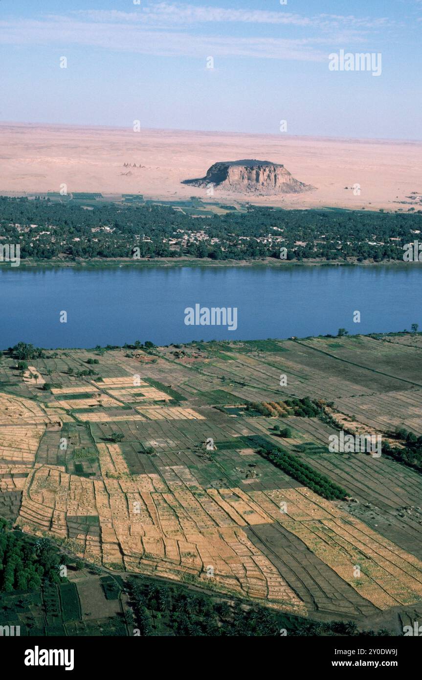 Nile agriculture hi-res stock photography and images - Alamy