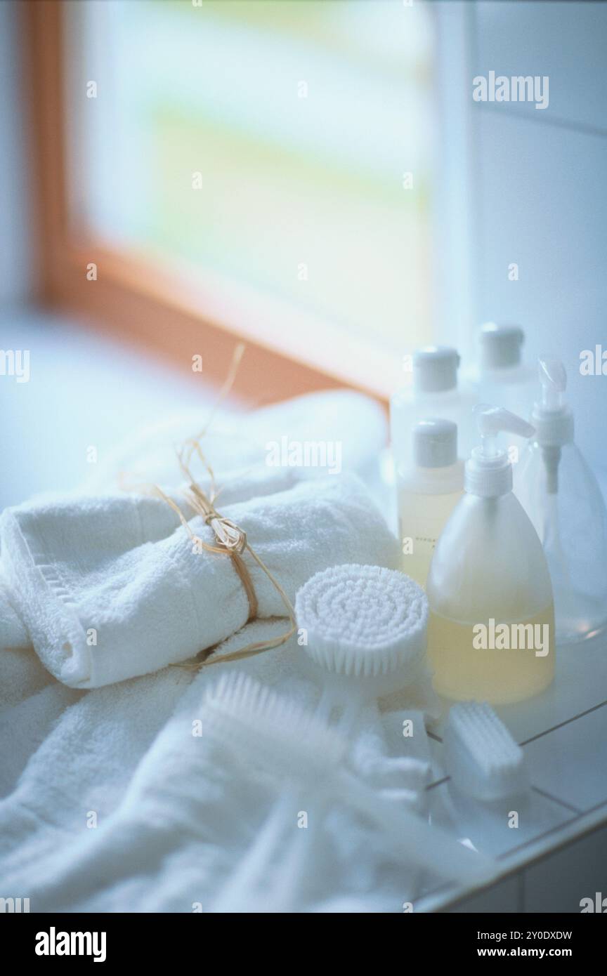 Cosmetics bath hi-res stock photography and images - Alamy