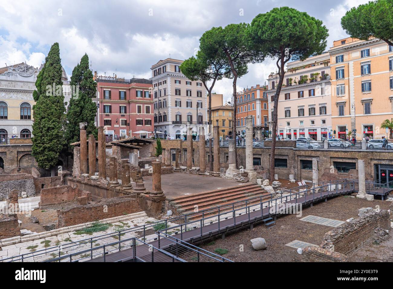 Largo di Torre Argentina, Rome - Ruins, Temple, Area Sacra Stock Photo ...