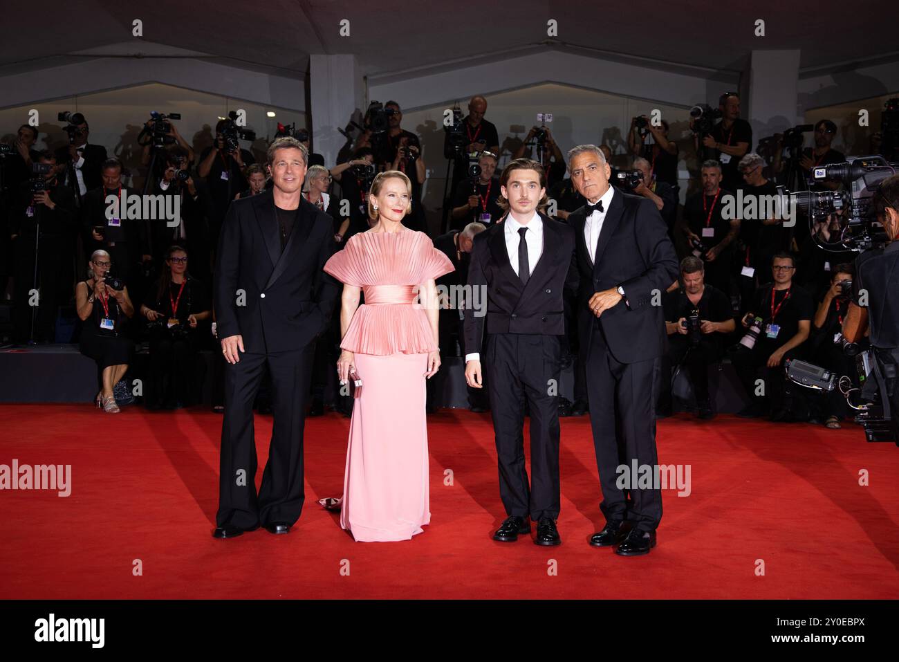 Brad Pitt, Amy Ryan, Austin Abrams and George Clooney attend the "Wolfs ...