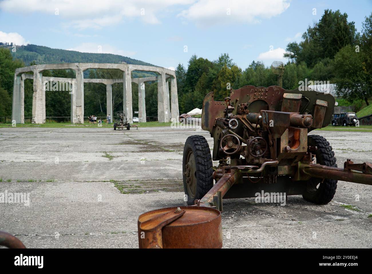 Ludwikowice Klodzkie, Poland - August 10th, 2024 - Field gun and ...