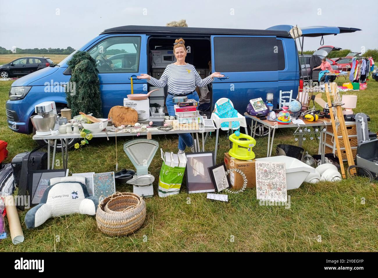Giant car boot sale hi-res stock photography and images - Alamy