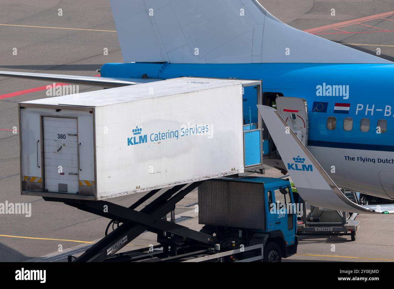 Delivering Catering At A KLM Plane Schiphol Airport The Netherlands 29 ...
