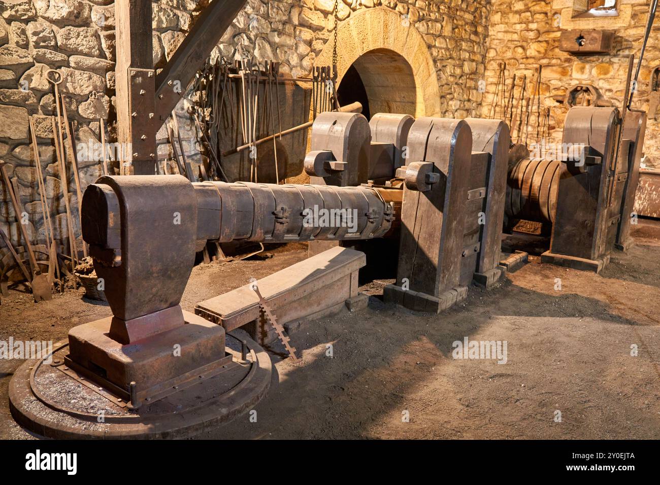 Forging iron as in the 16th century, Forging hammer, Ferrería de ...