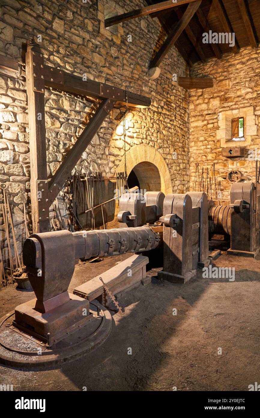 Forging hammer hi-res stock photography and images - Alamy