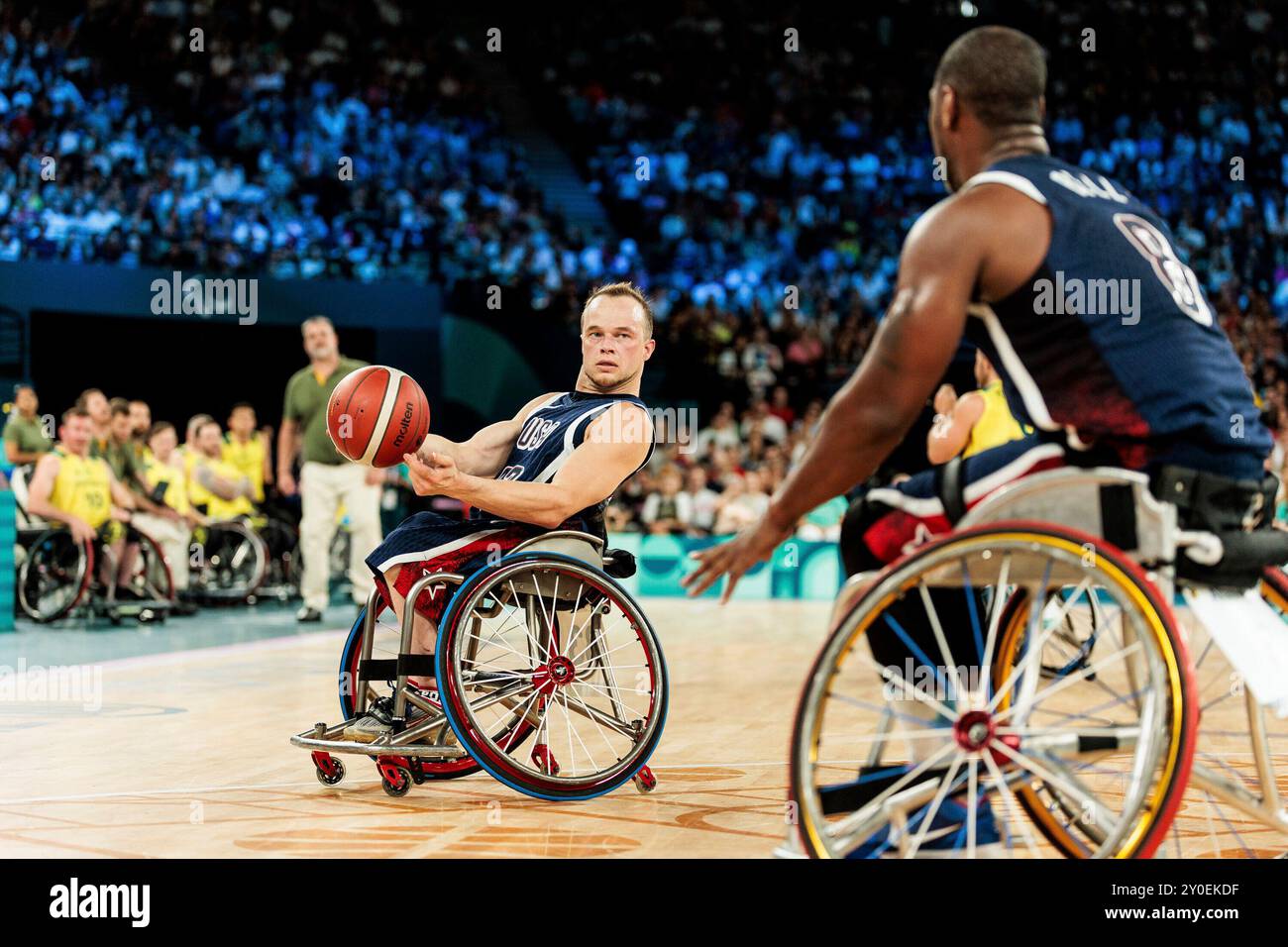 PARIS, FRANKREICH 01. September - Rollstuhlbasketball Australien - USA ...
