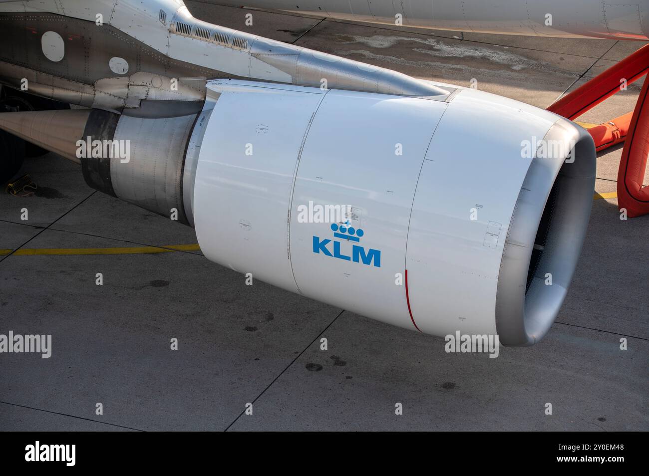 KLM Airpline Engine At Schiphol The Netherlands 29-8-2024 Stock Photo ...
