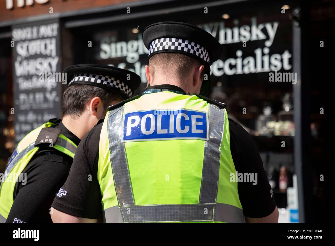 Police officer, Edinburgh, Scotland, UK Stock Photo - Alamy