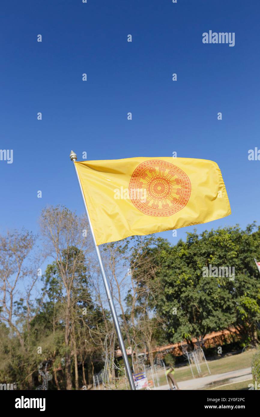 The thai buddhist Dharmachakra flag Stock Photo - Alamy