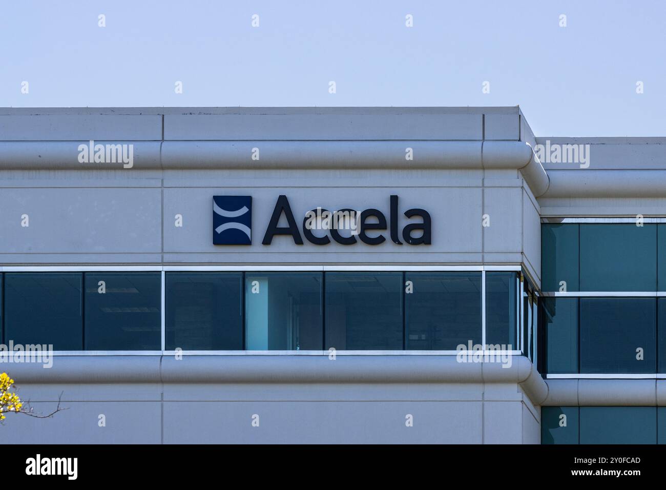 Accela logo hi-res stock photography and images - Alamy