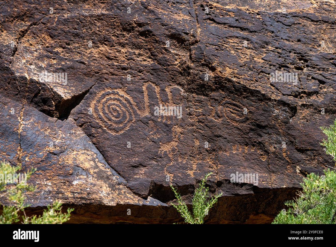 Spiral petroglyph hi-res stock photography and images - Alamy