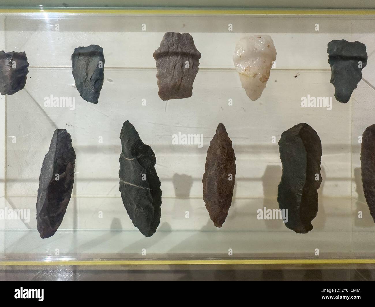 Stone scraping tools from the hunter-gatherer period in the Pio Pablo ...