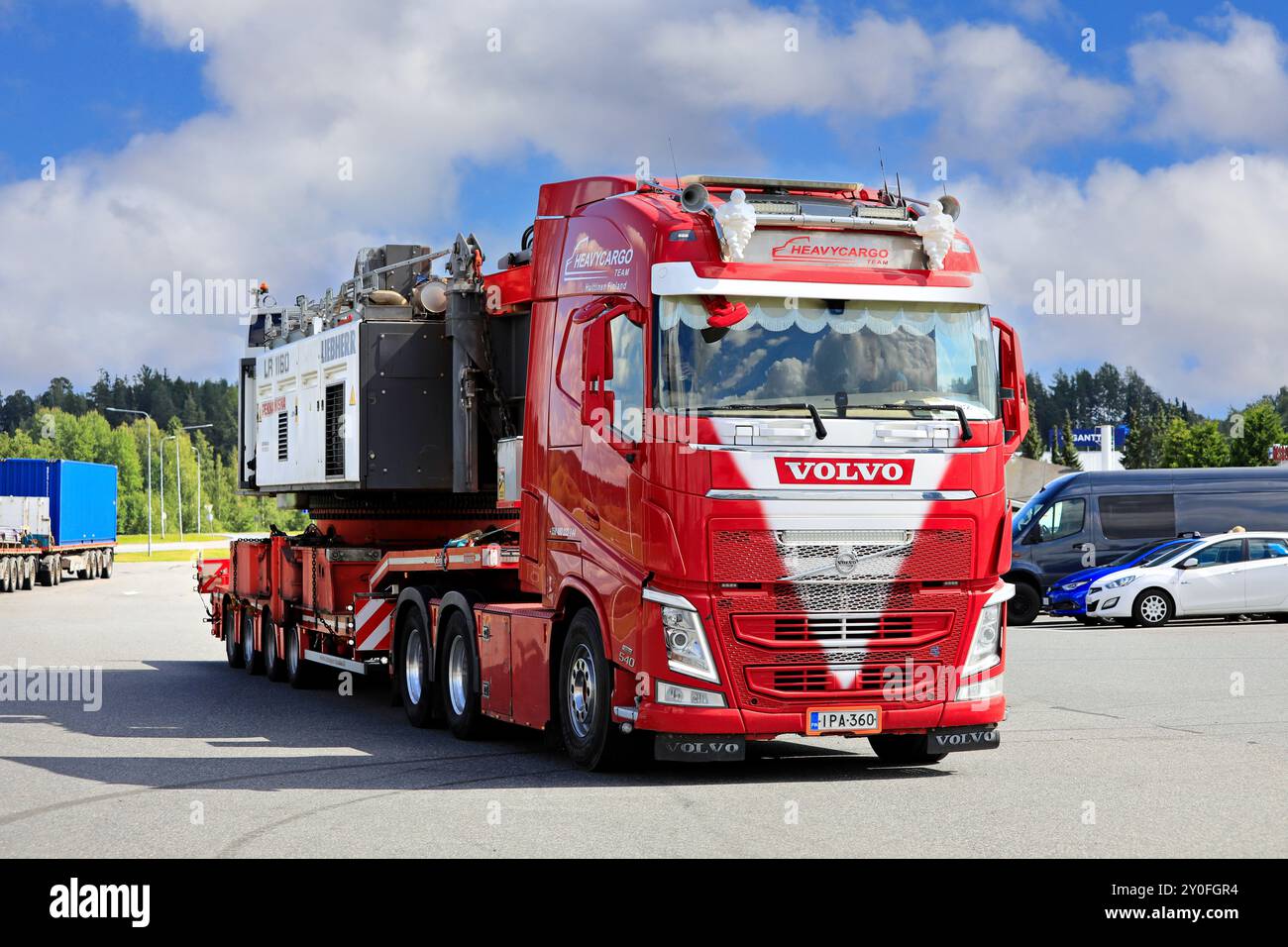 Customised Volvo FH 540 truck transporting Liebherr LR 1160 Crawler ...