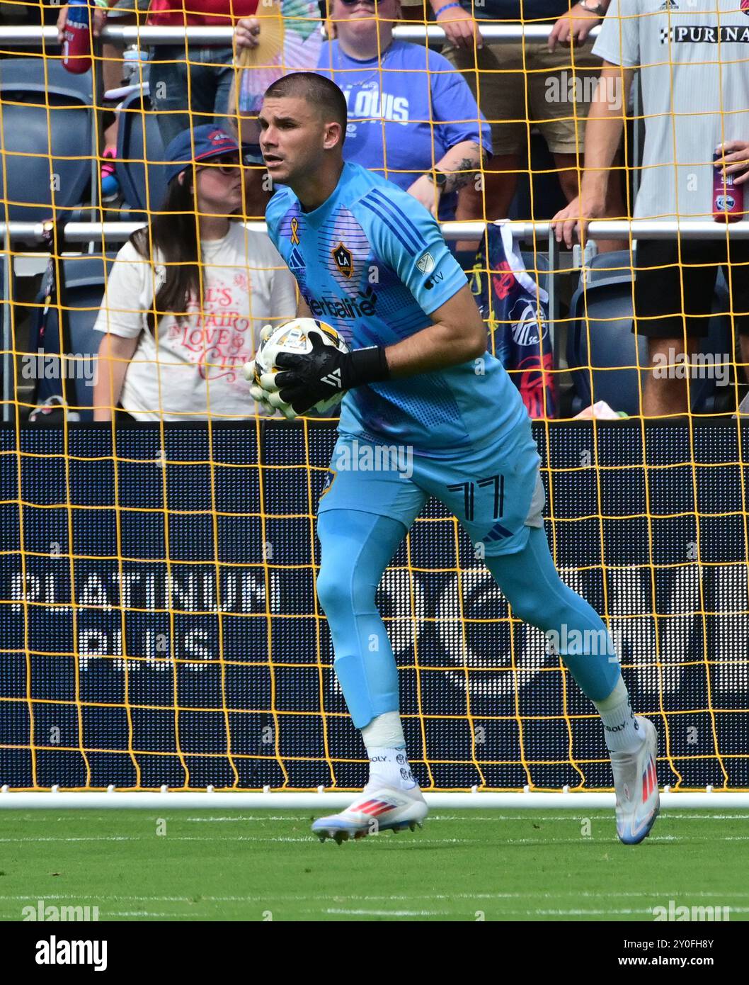 St. Louis, USA. 01st Sep, 2024. Los Angeles Galaxy goalkeeper John ...