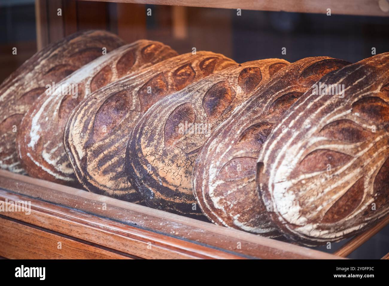 Artisan bread display hi-res stock photography and images - Alamy
