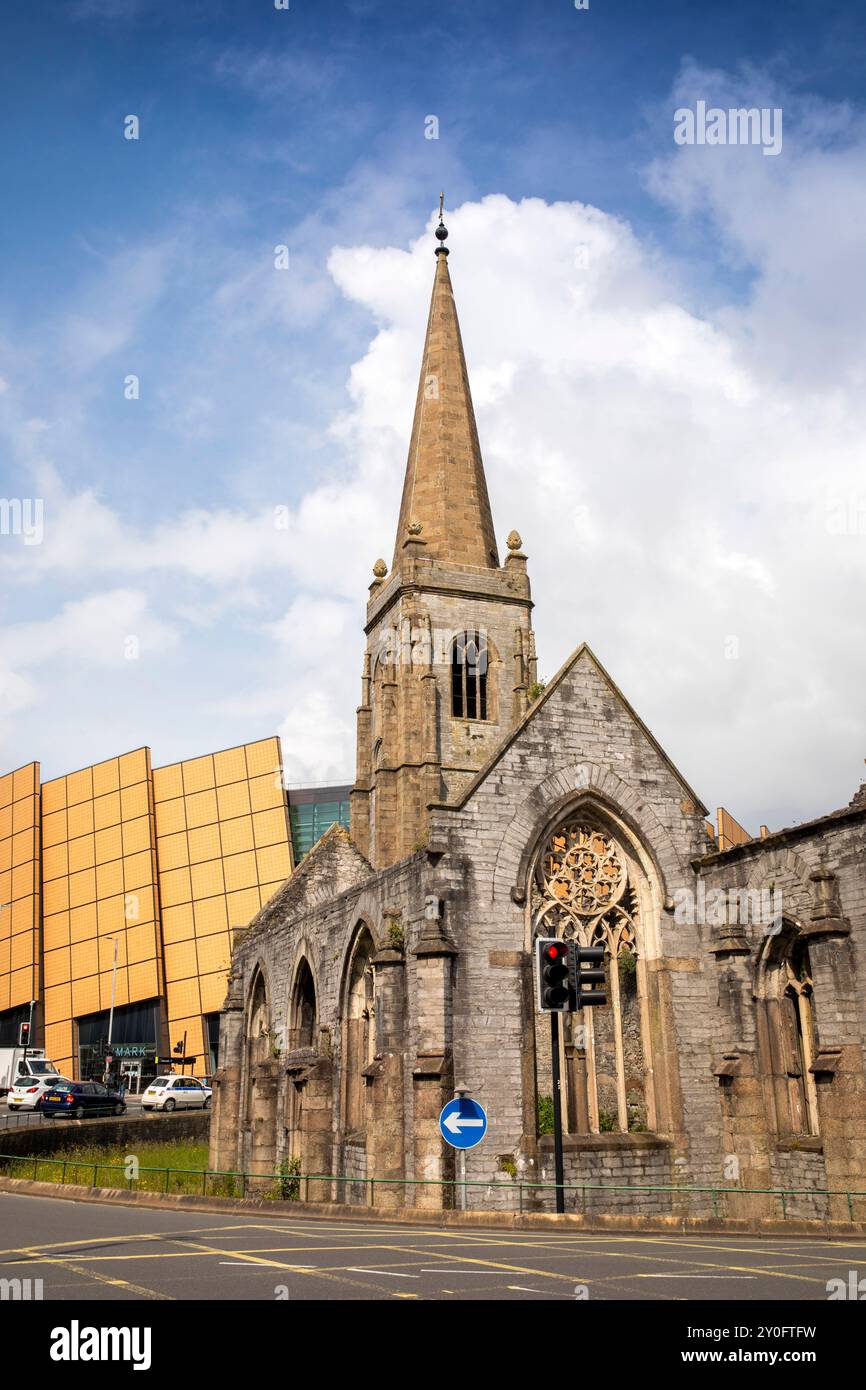 UK, England, Devon, Plymouth, Exeter Street, Charles Church ruins and ...