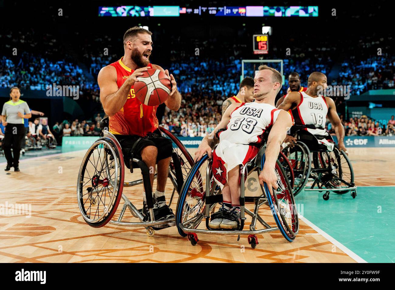 PARIS, FRANKREICH 29. August - Rollstuhlbasketball USA - Spanien Herren ...