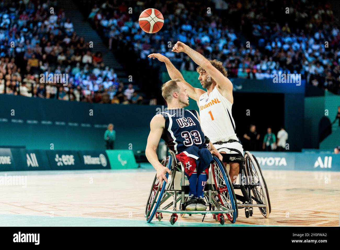 PARIS, FRANKREICH 31. August - Rollstuhlbasketball Niederlande - USA ...